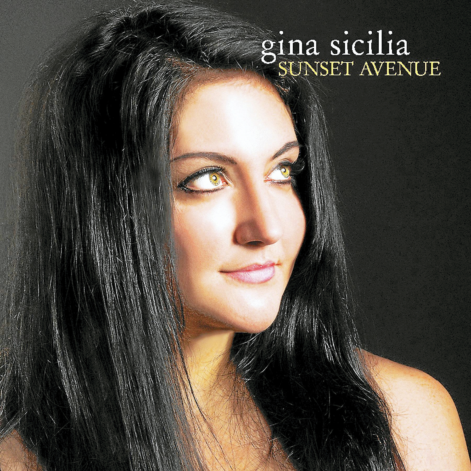 Still-young veteran blues singer Gina Sicilia at Cafe Nine
