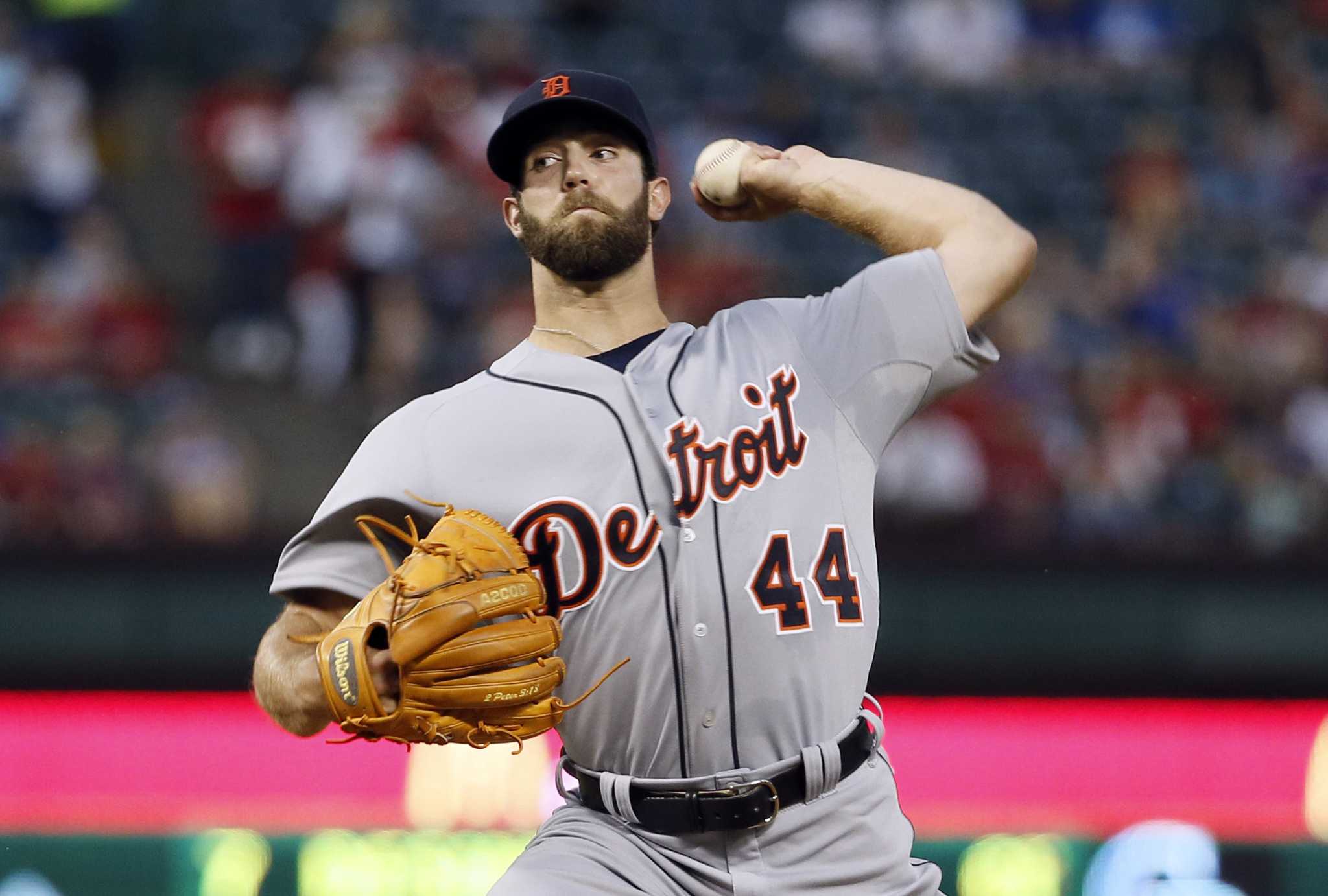 Tigers’ Norris says he kept pitching with cancerous growth