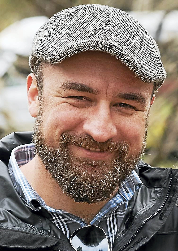 Folk Fridays featuring Shawn Taylor & Wandering Roots