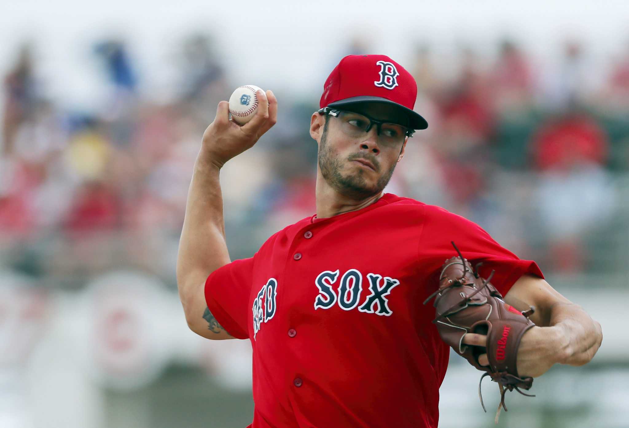 Kelly pitches Red Sox past split-squad Mets