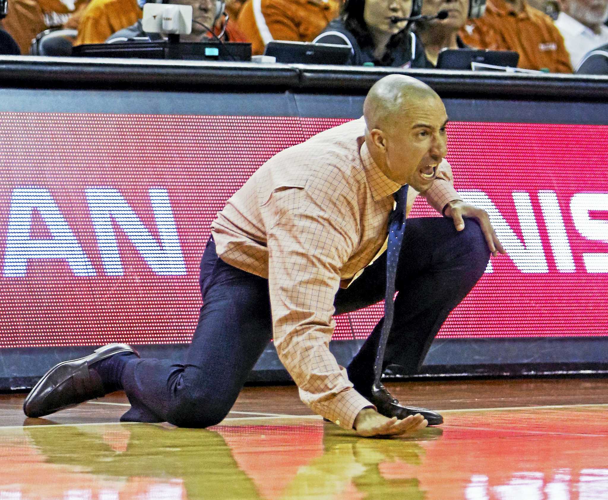 Men’s basketball gameday capsule: UConn at Texas