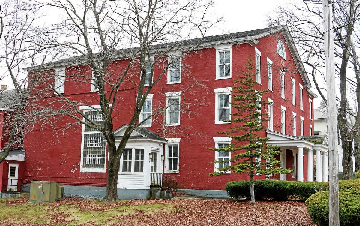 Developer who bought Litchfield jail readies to resubmit application ...