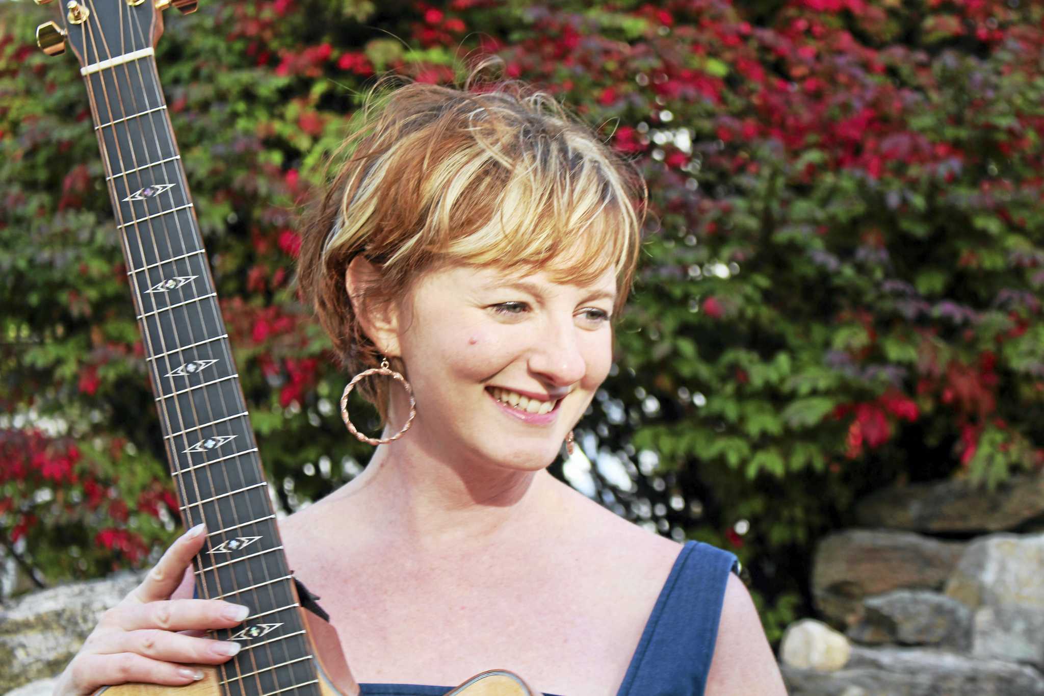Kate Callahan chosen as Connecticut’s new state troubadour