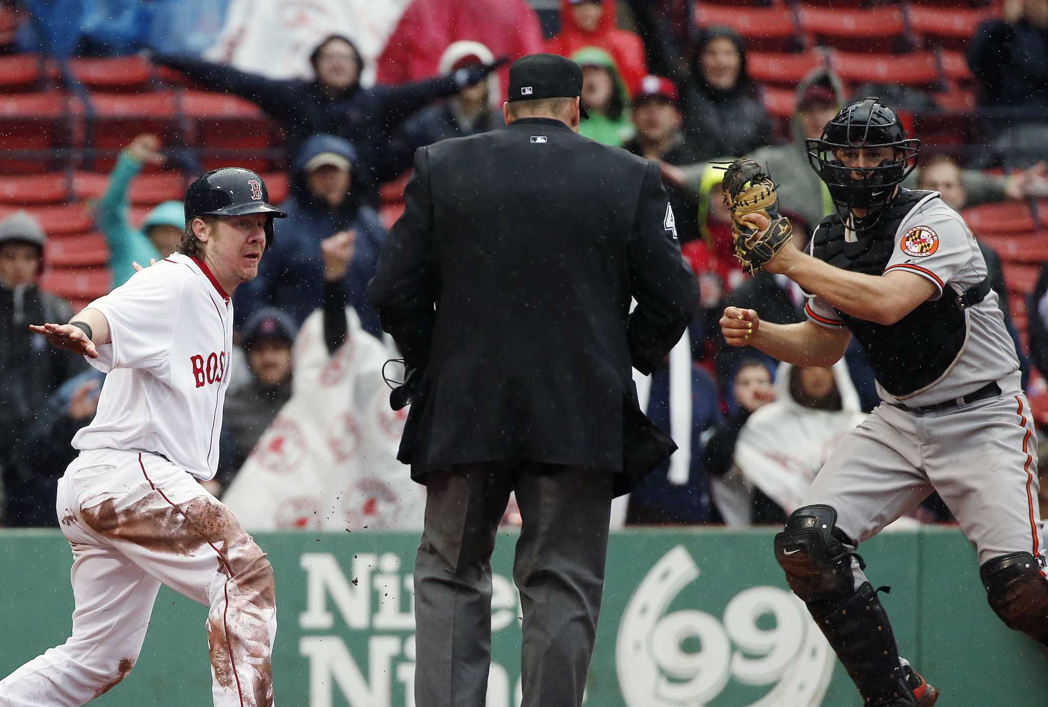 Red Sox get five unearned runs in rain-shortened win over Orioles