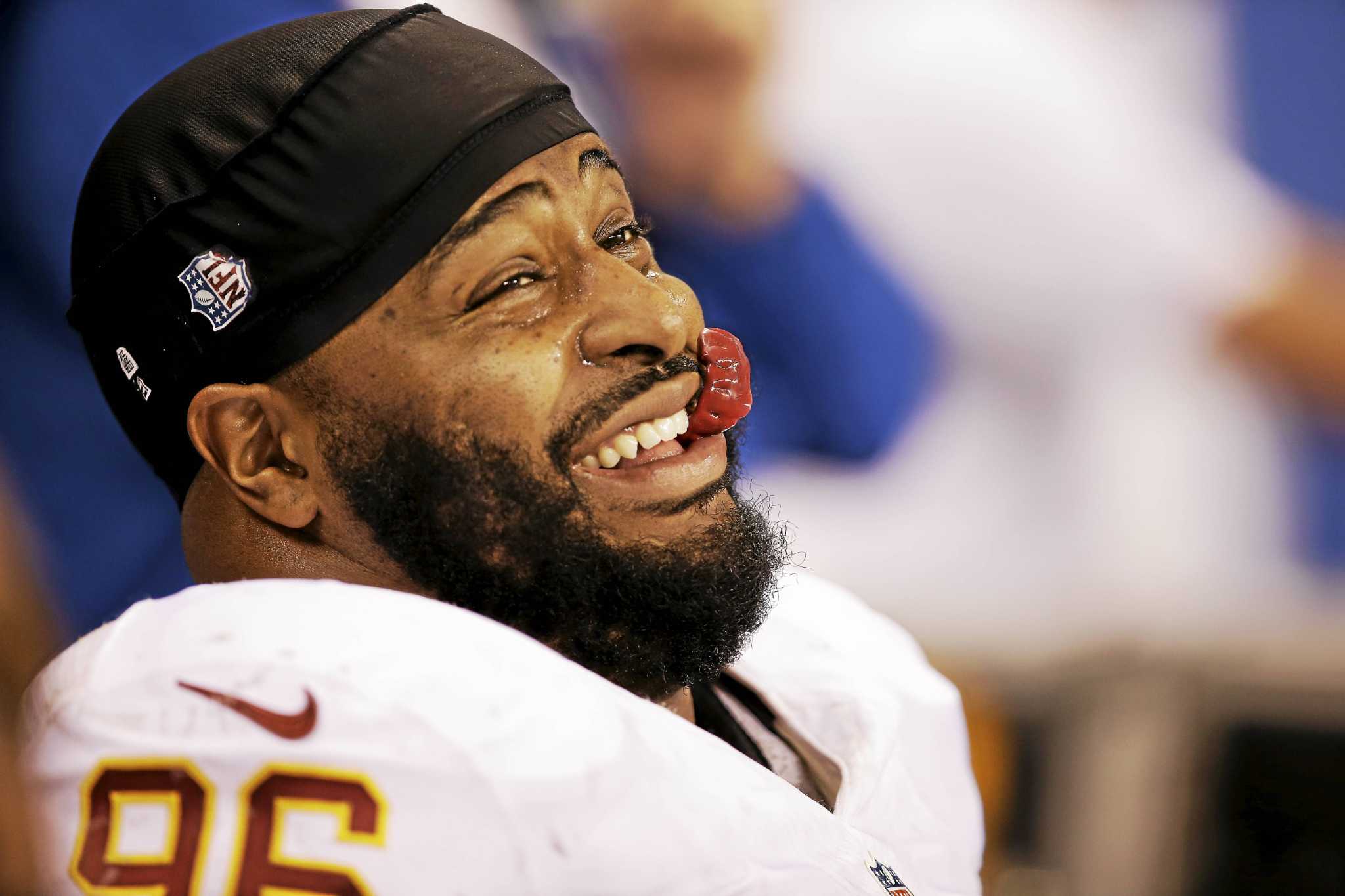 Giants bring back DT Barry Cofield