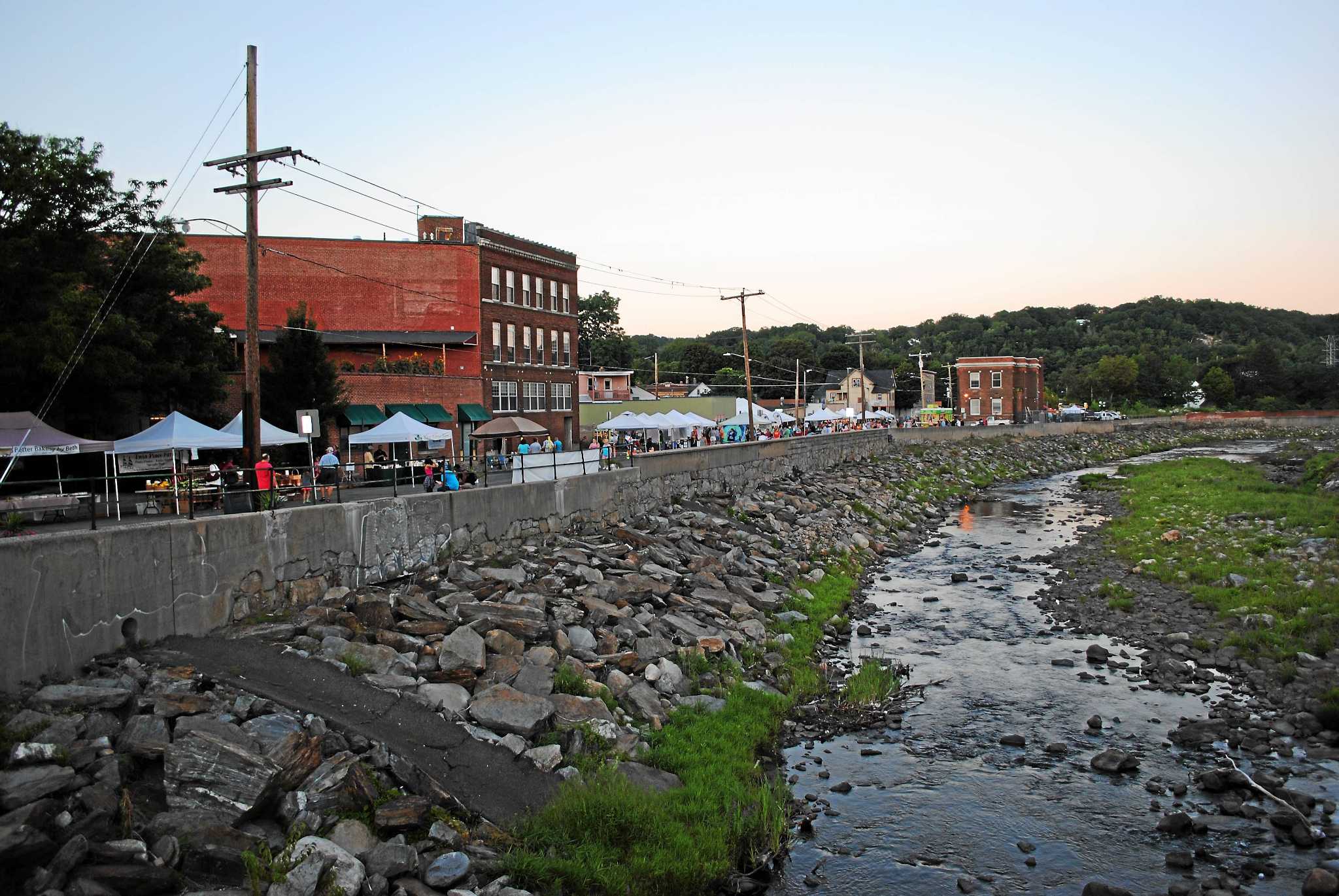 60 years after Flood of ’55, Torrington leaders ready to let Naugatuck ...