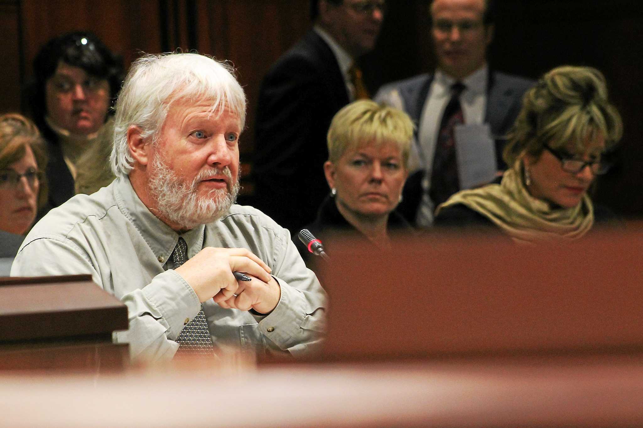 Connecticut Senate races bring incumbents, newcomers to Hartford