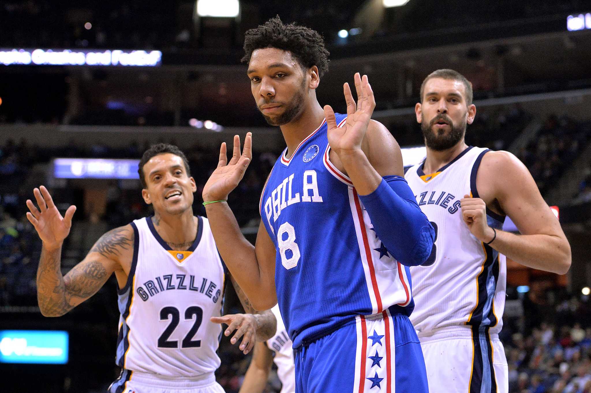 Second video surfaces of Jahlil Okafor fighting in Boston
