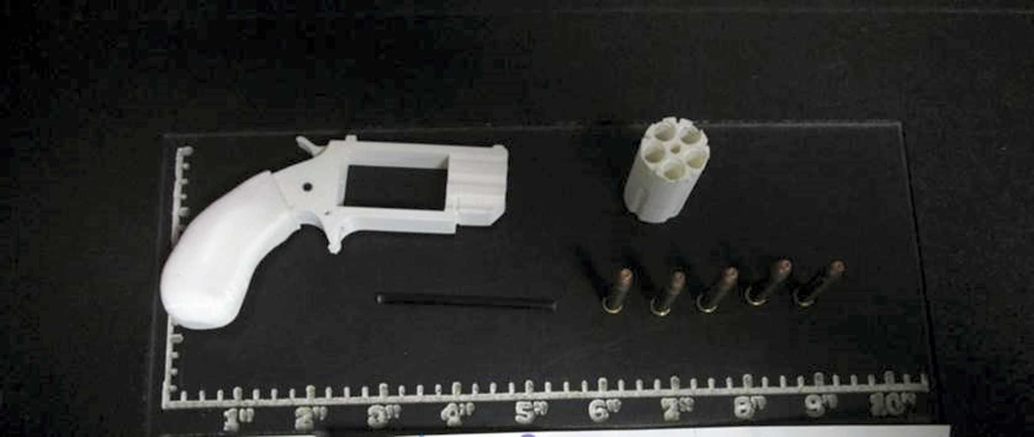 Plastic handgun made on 3-D printer seized at Reno airport