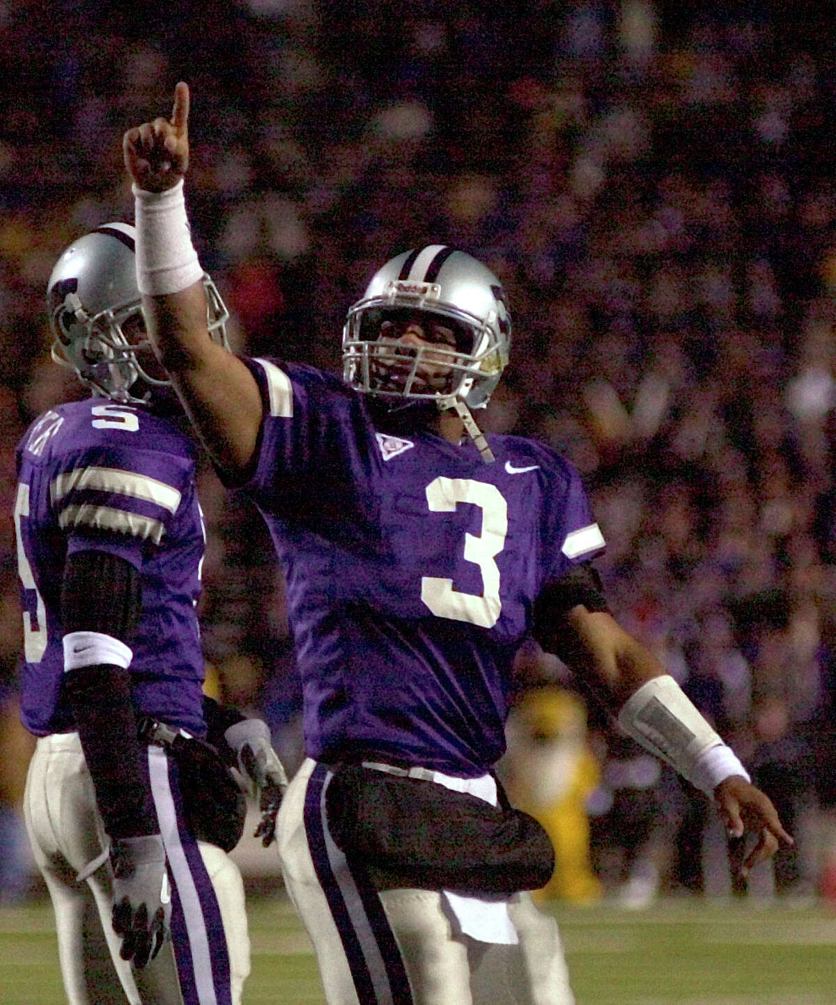 Baytown Lee’s run of impressive quarterbacks still holds relevance