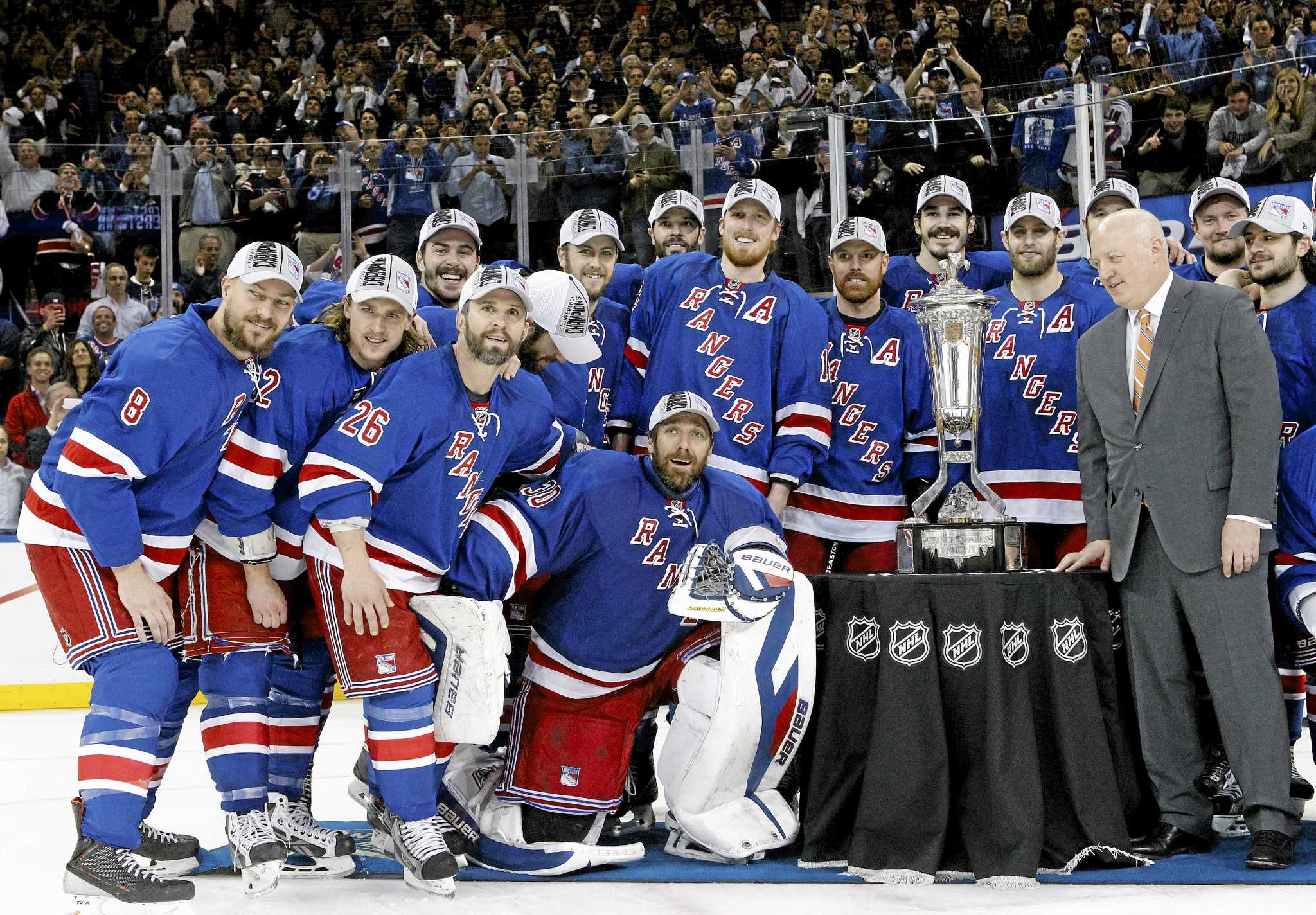 Rangers overcome rough to start to reach Stanley Cup finals
