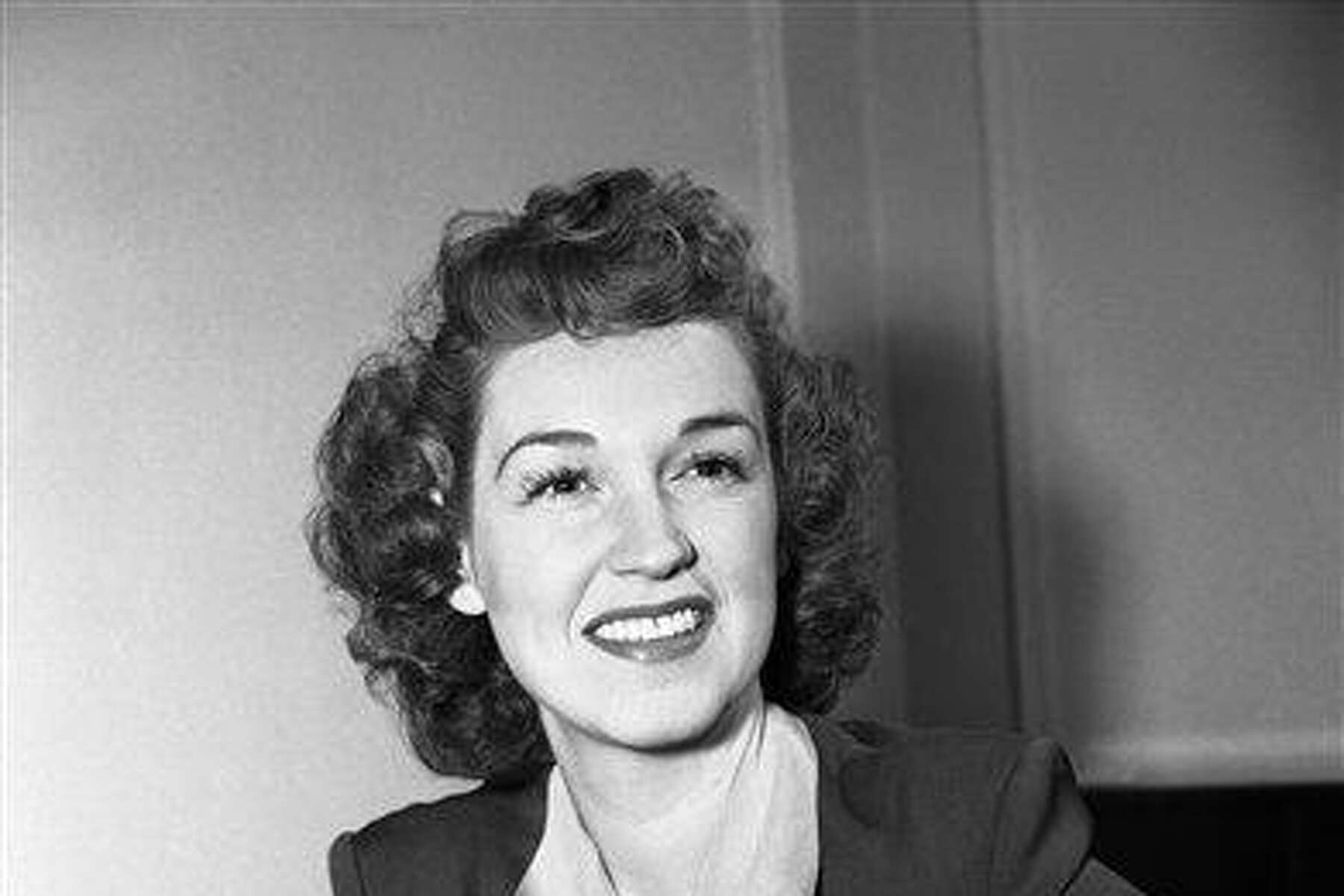 Rise Stevens's Instagram, Twitter & Facebook on IDCrawl