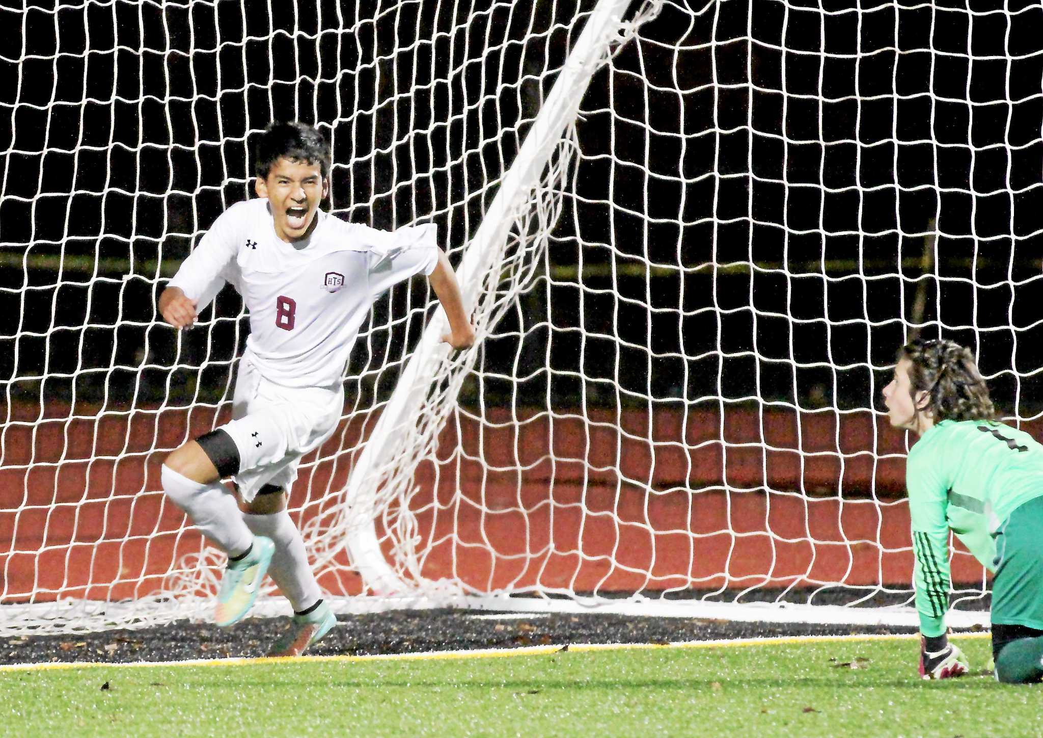 Second-half surge lifts Torrington boys soccer past Seymour
