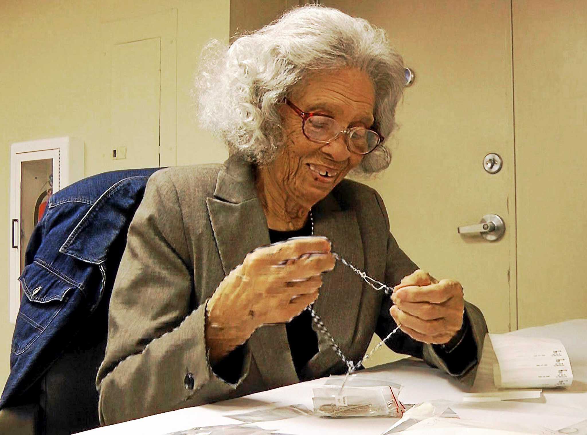 93-year-old woman marks 75 years with same company