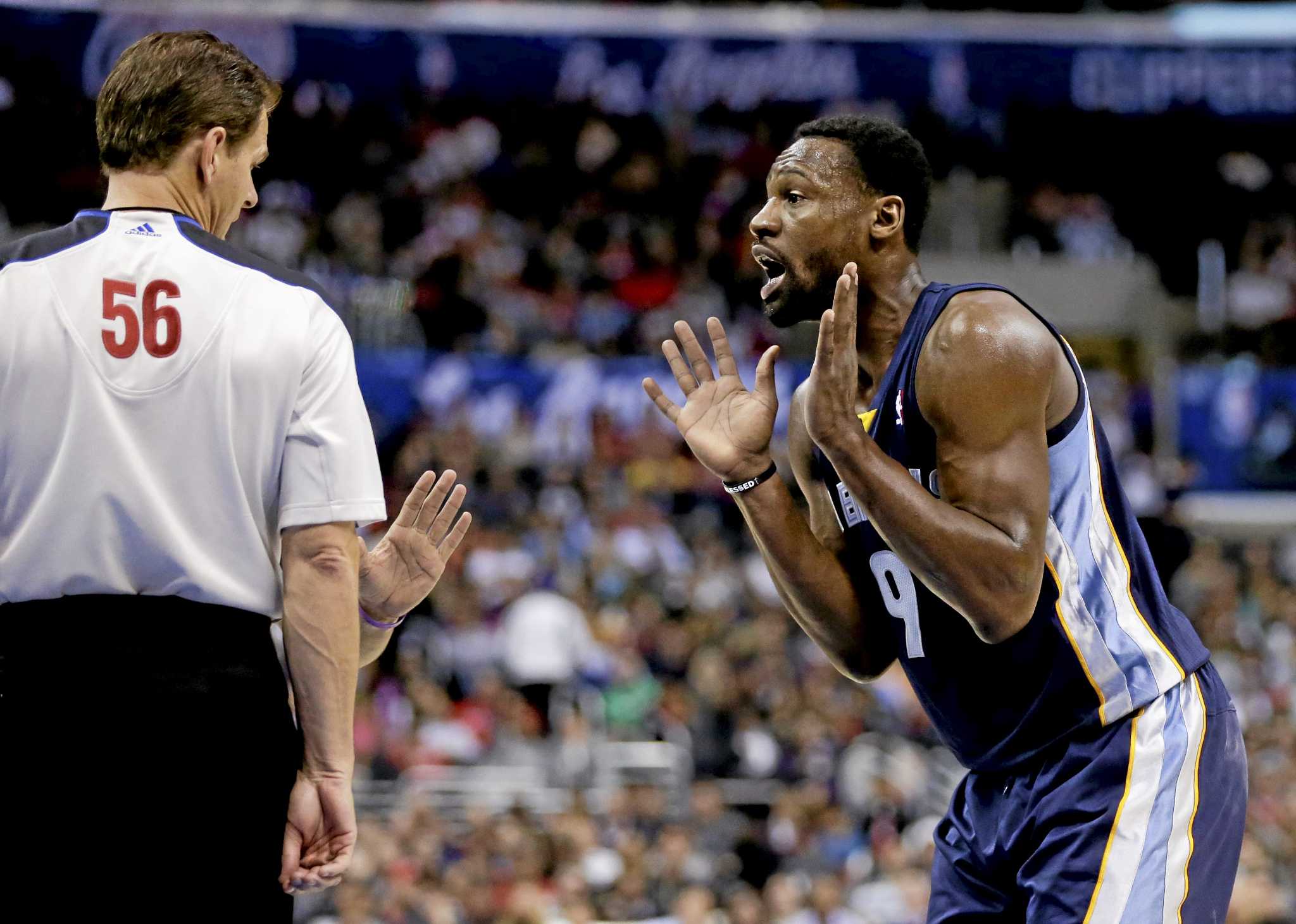 Watch Tony Allen kick Chris Paul in the face