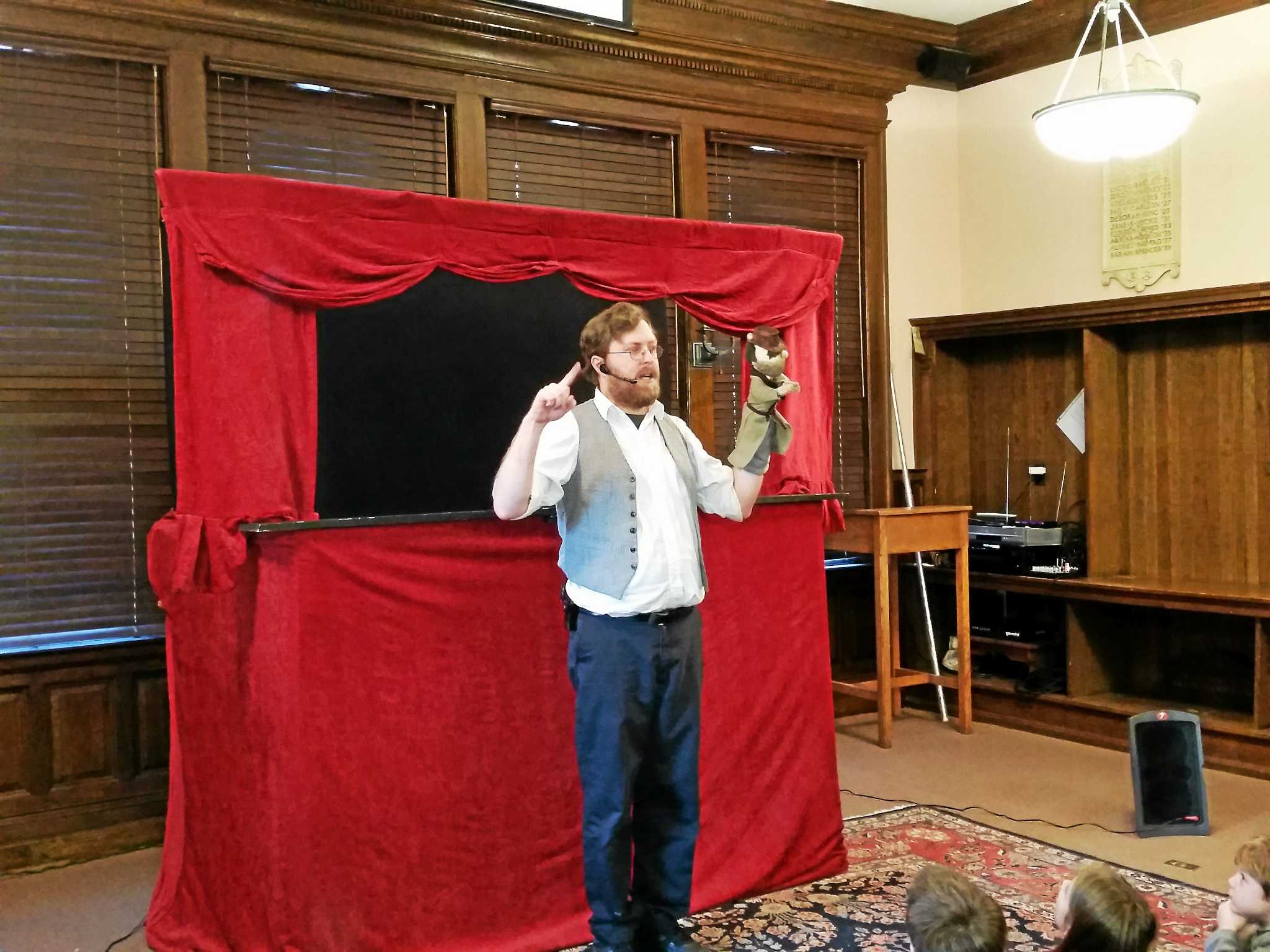Washington library welcomes Lionheart Puppet Company for Saturday show