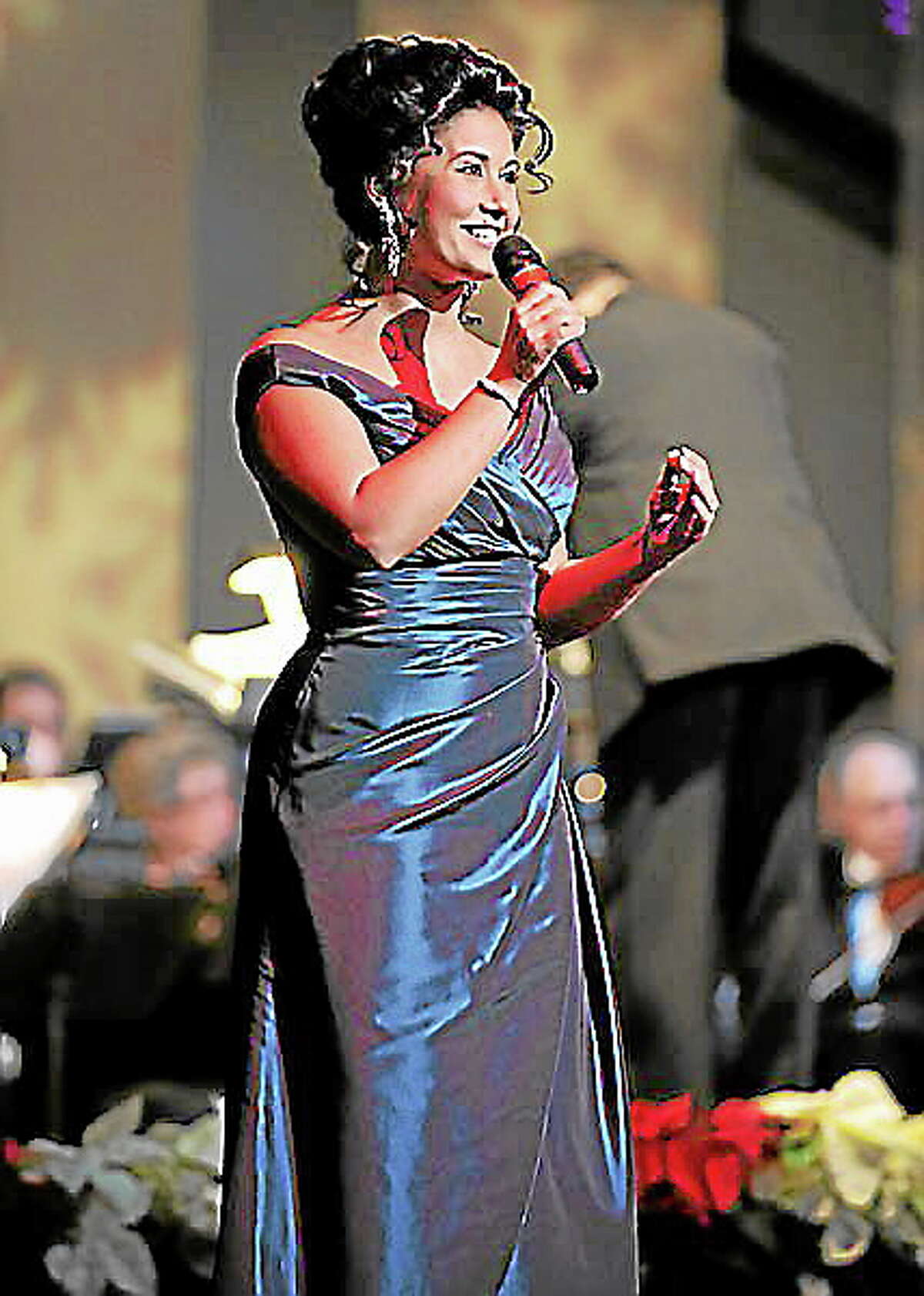 Mattatuck Museum to host holiday concert with Michael Castaldo