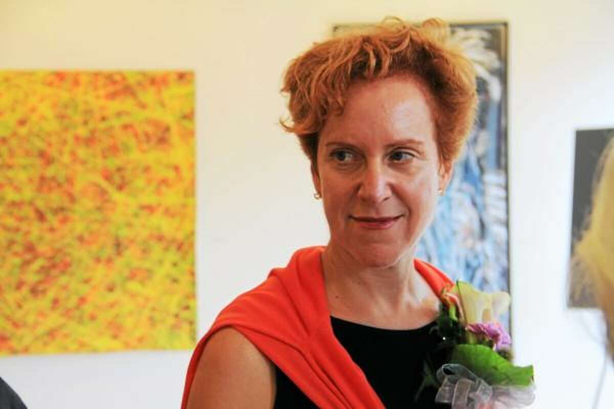 MoMA curator Ann Temkin speaks to packed house at Five Point Gallery in ...