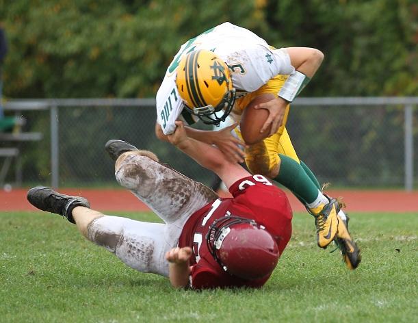 FOOTBALL: Torrington upsets Holy Cross on last second field goal (video)