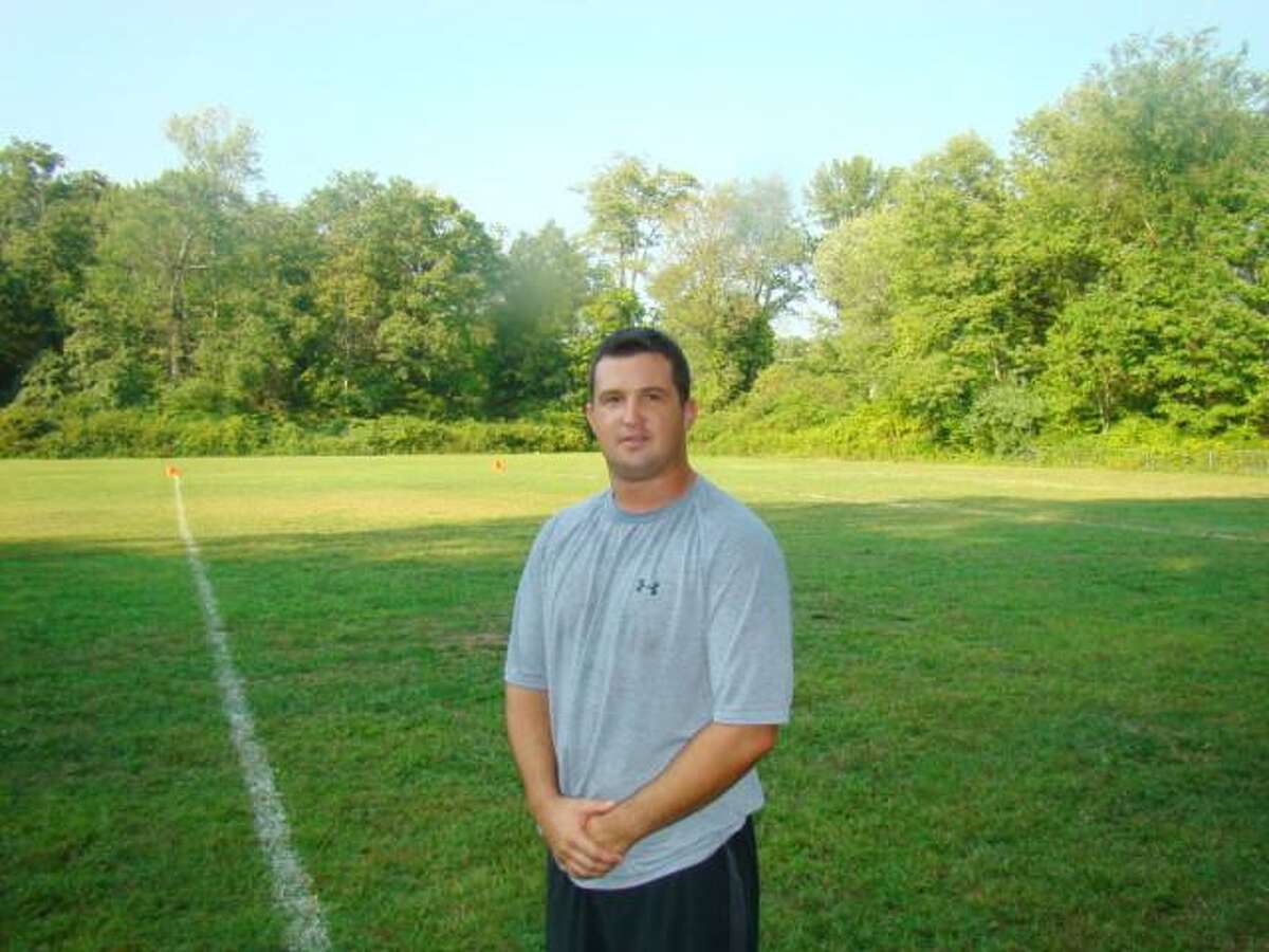 Community Members Looking Help Out the Ciesco Family