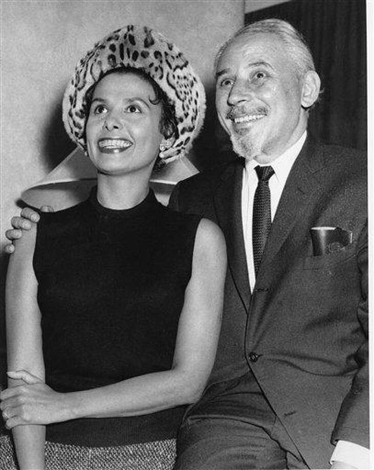 WEB FIRST: Barrier-breaking jazz singer Lena Horne dies at 92 - The ...