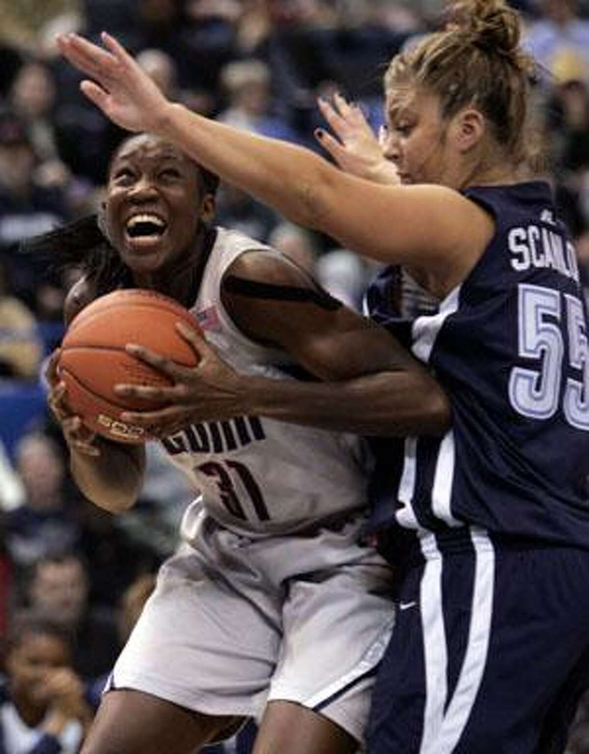 UConn women cruise in Big East final