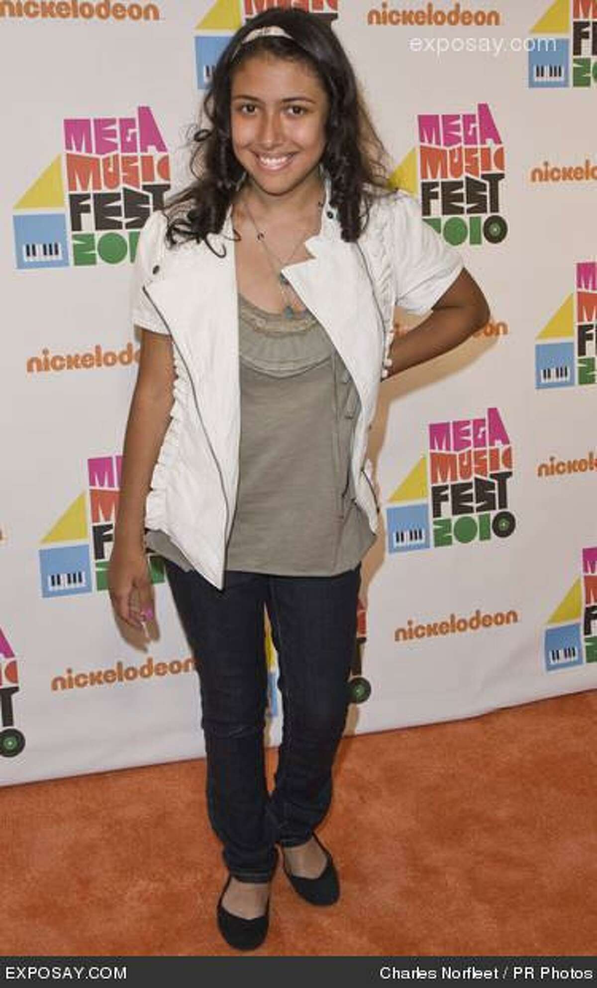 Teen voice of 'Dora The Explorer' sues Nickelodeon