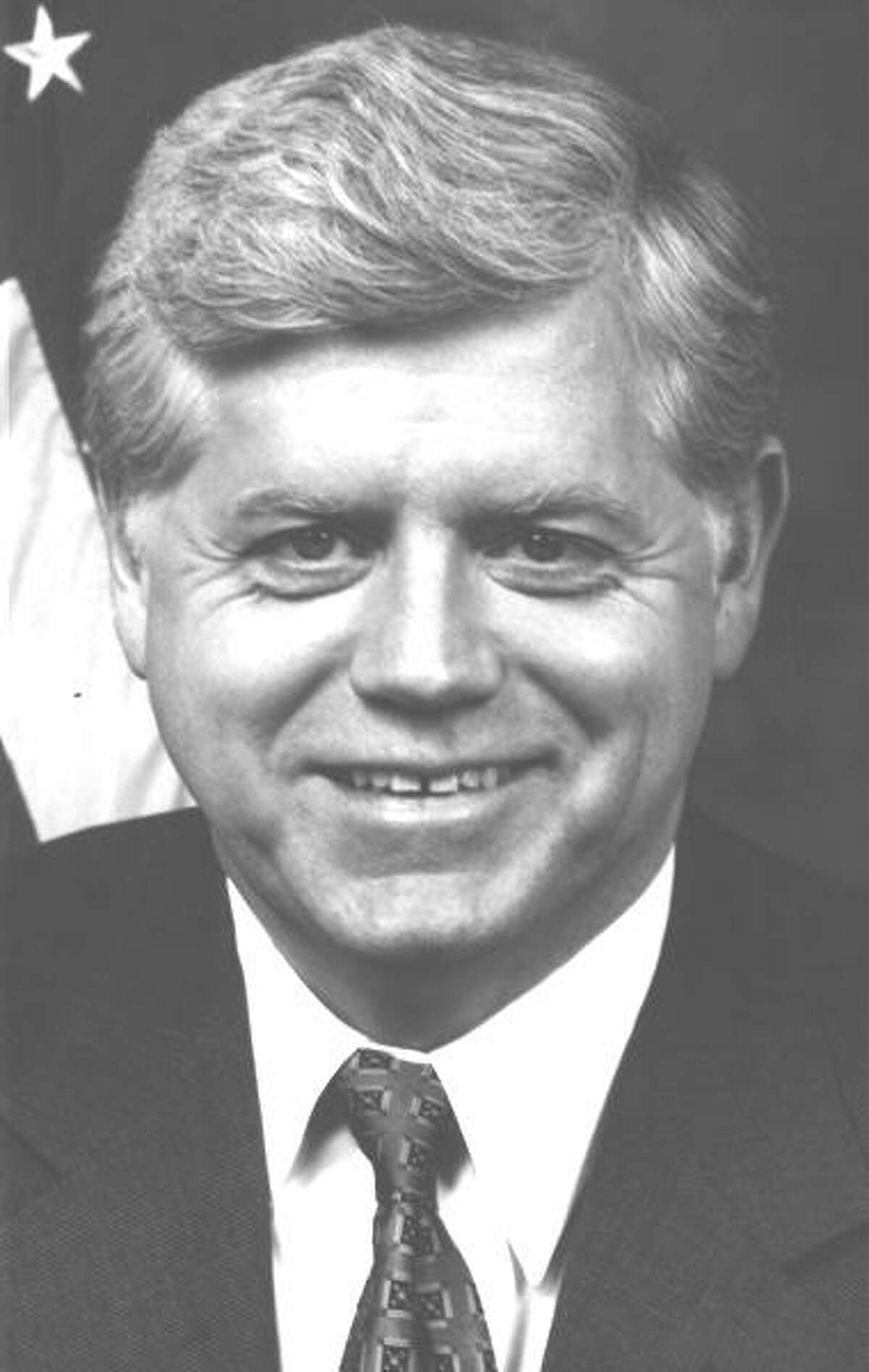 Congressman Larson undergoes heart surgery