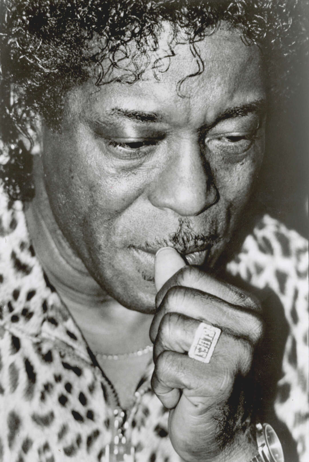 Buddy Guy keeps the blues alive