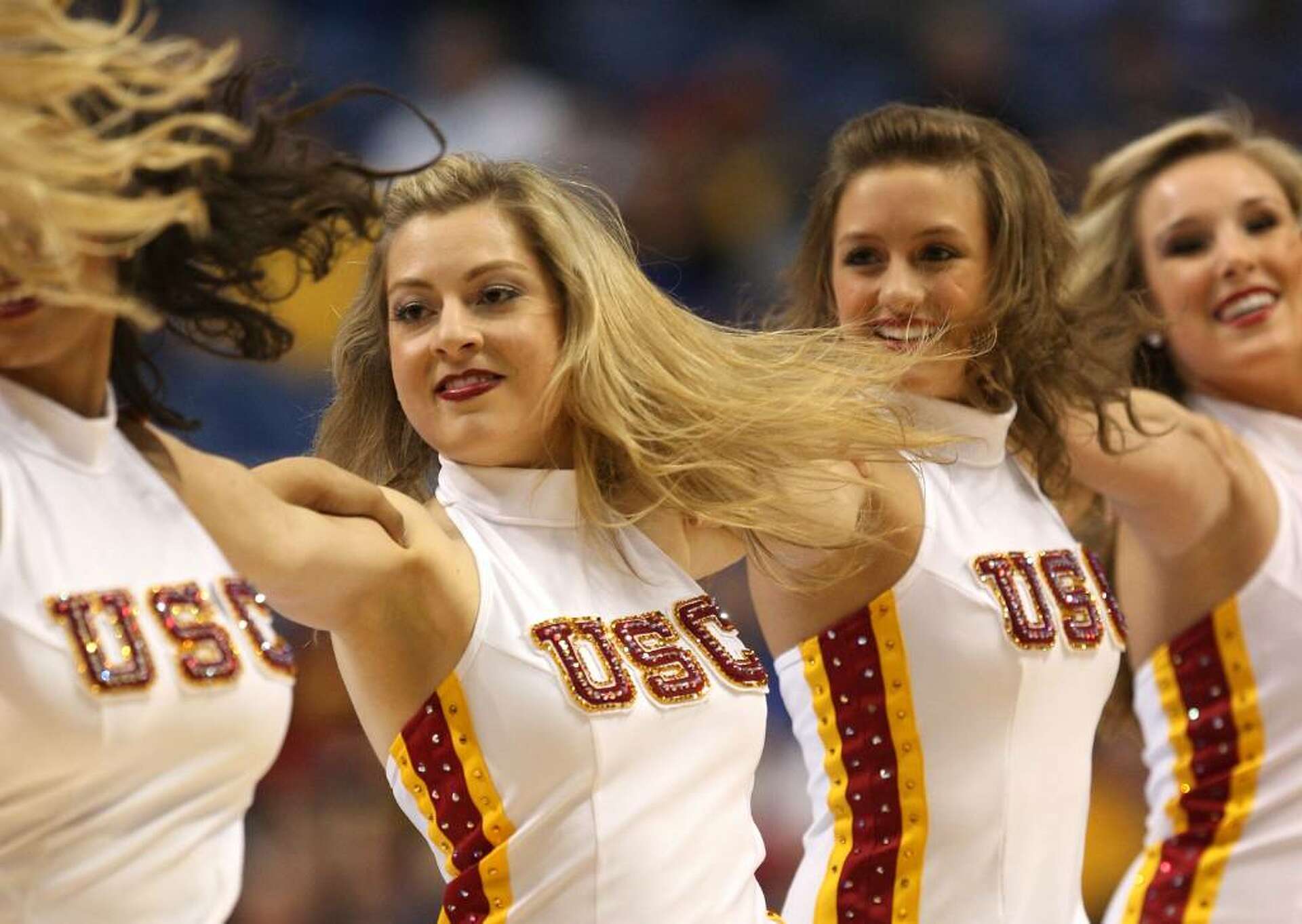 Four Texas Squads Make Hottest Cheerleaders List