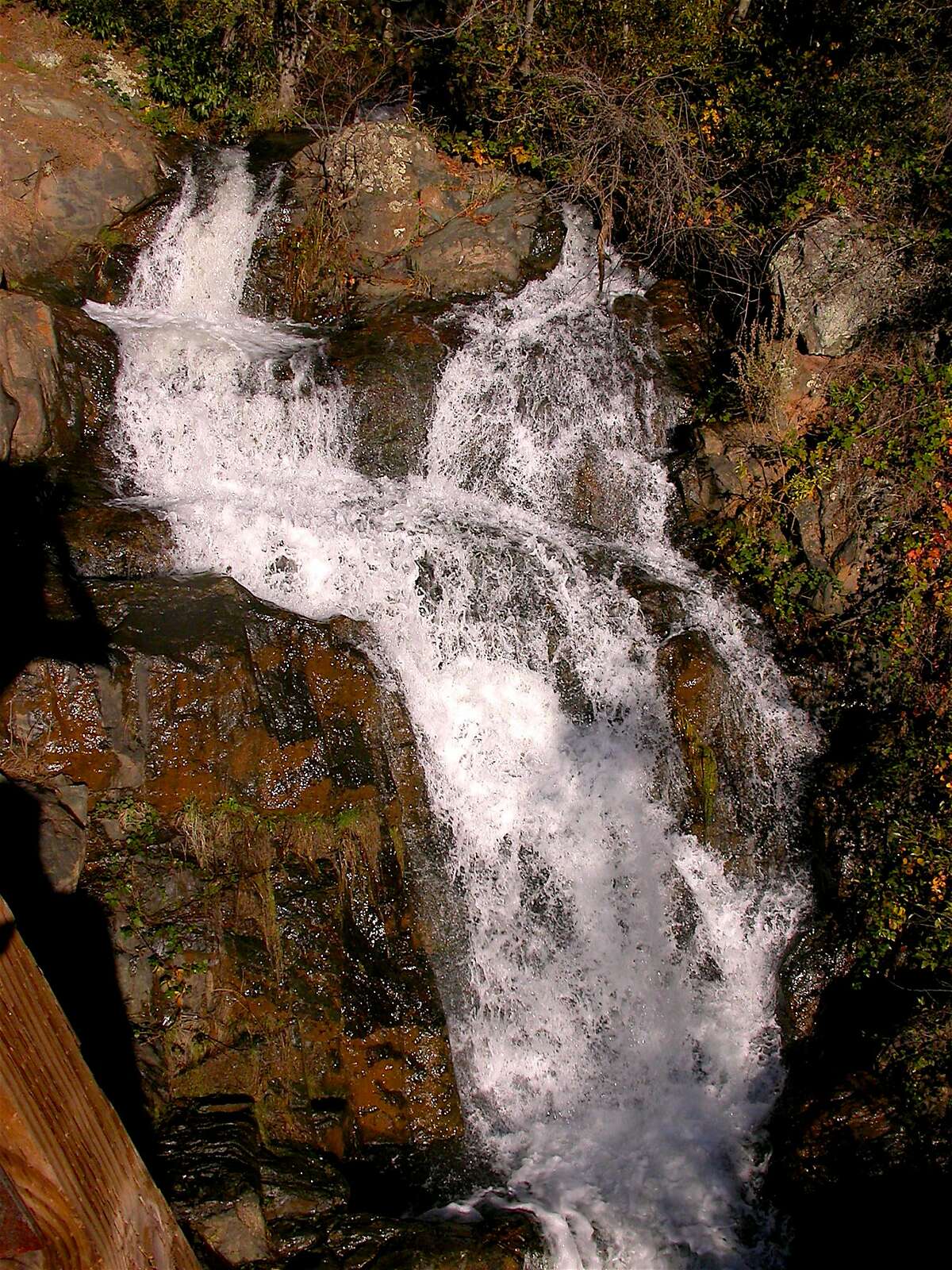 As winter arrives, rain ignites waterfalls across Northern California