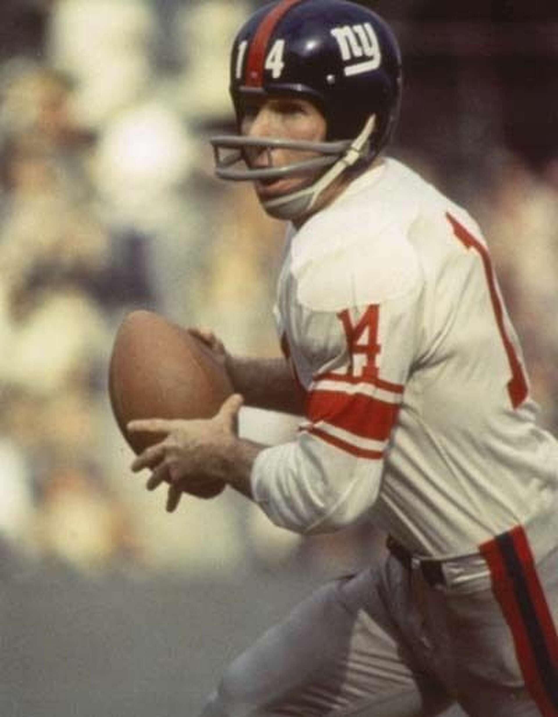 Y.A. Tittle, ex-49ers QB and Hall of Famer, dies at 90