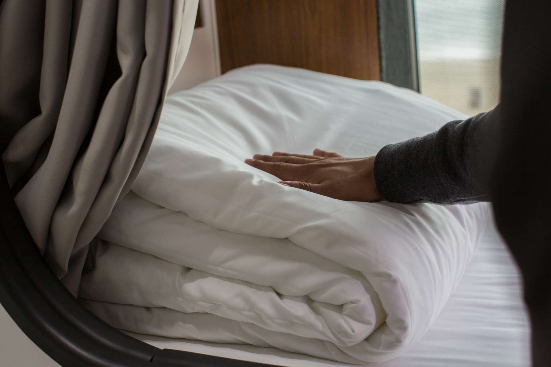 We took the luxury overnight bus from SF to LA: Is it worth it?