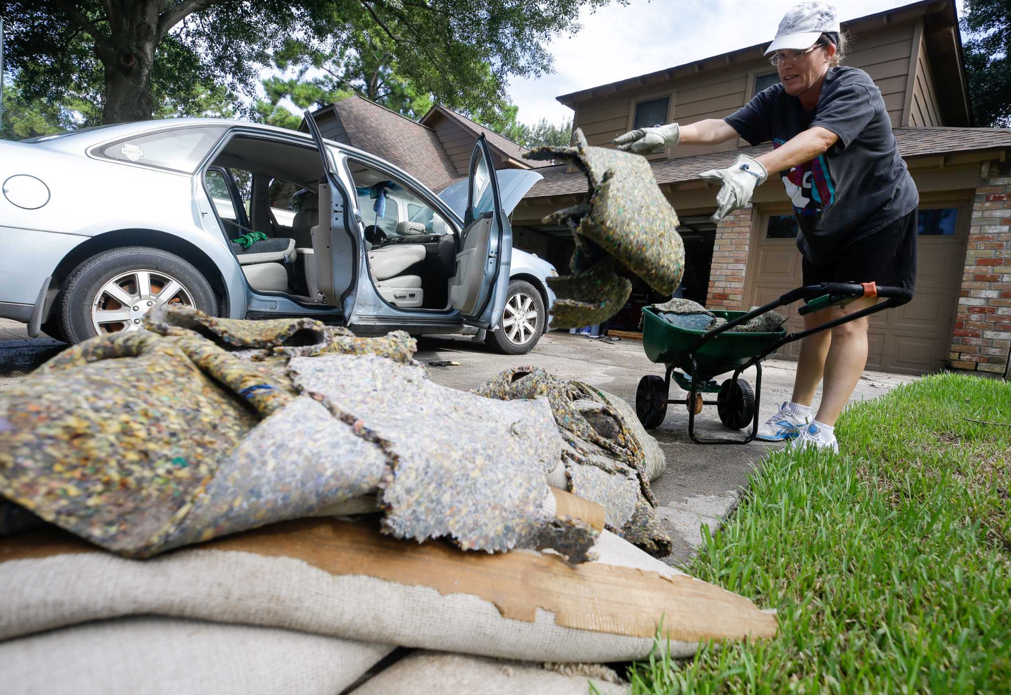 Houston area spends Labor Day focused on Harvey recovery