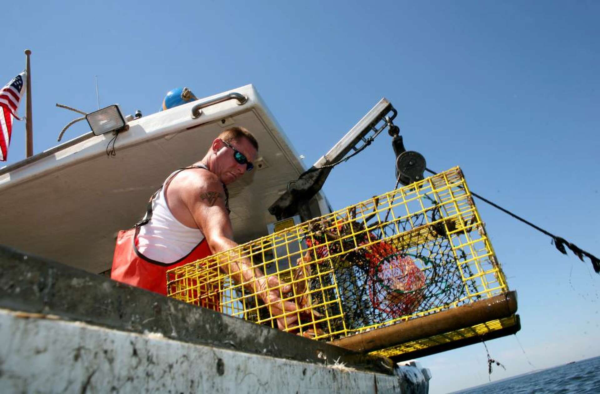 Local lobstermen say no to moratorium