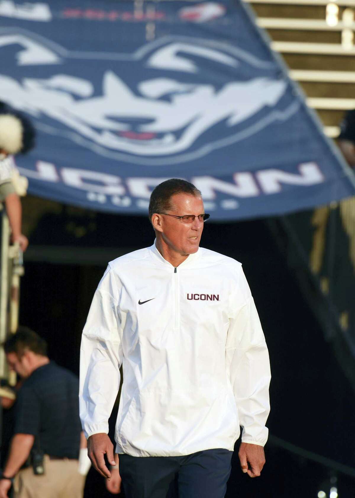 UConn football team comes from behind to beat Holy Cross