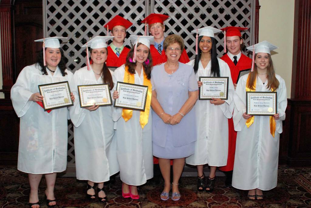 Faith Preparatory School celebrates graduation of eight students at banquet