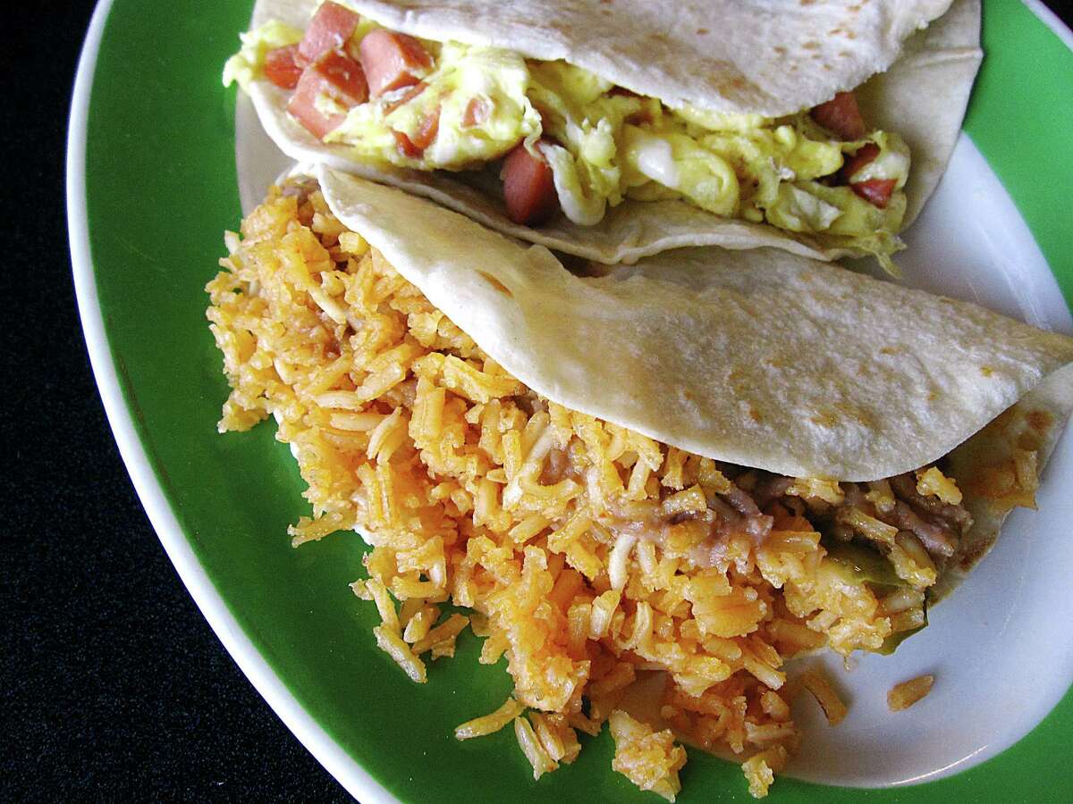 365 Days of Tacos: Henry’s Mexican Restaurant