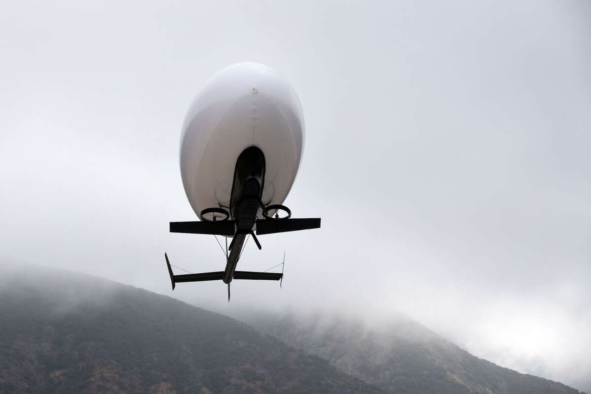 Seattle brothers plan to revive industry with plane, blimp hybrid