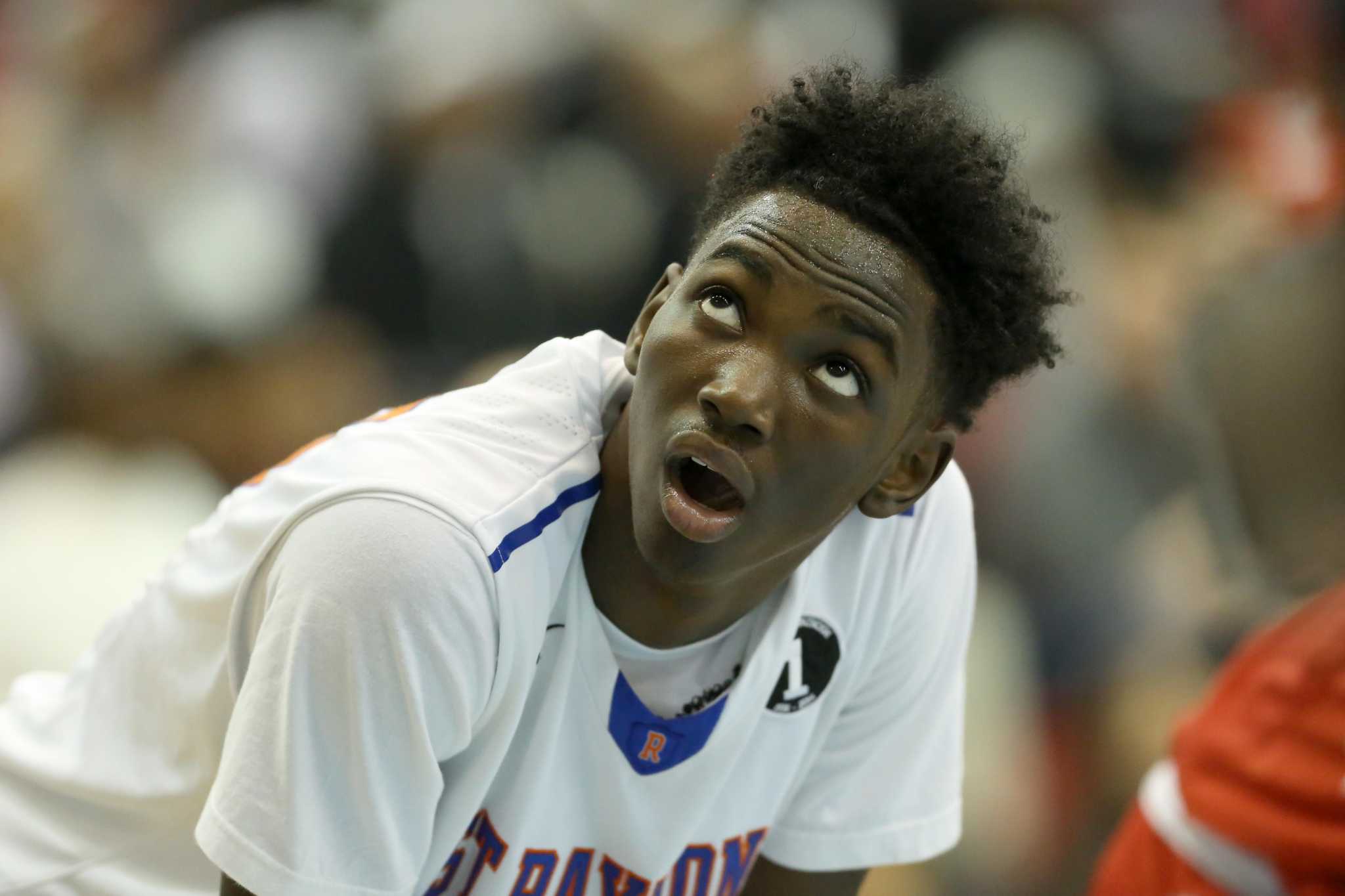 Sidney Wilson leaves St. John’s, joins UConn basketball team