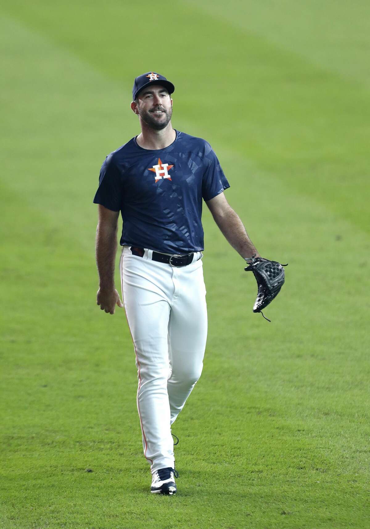 Newest Astro Justin Verlander arrives at Minute Maid Park