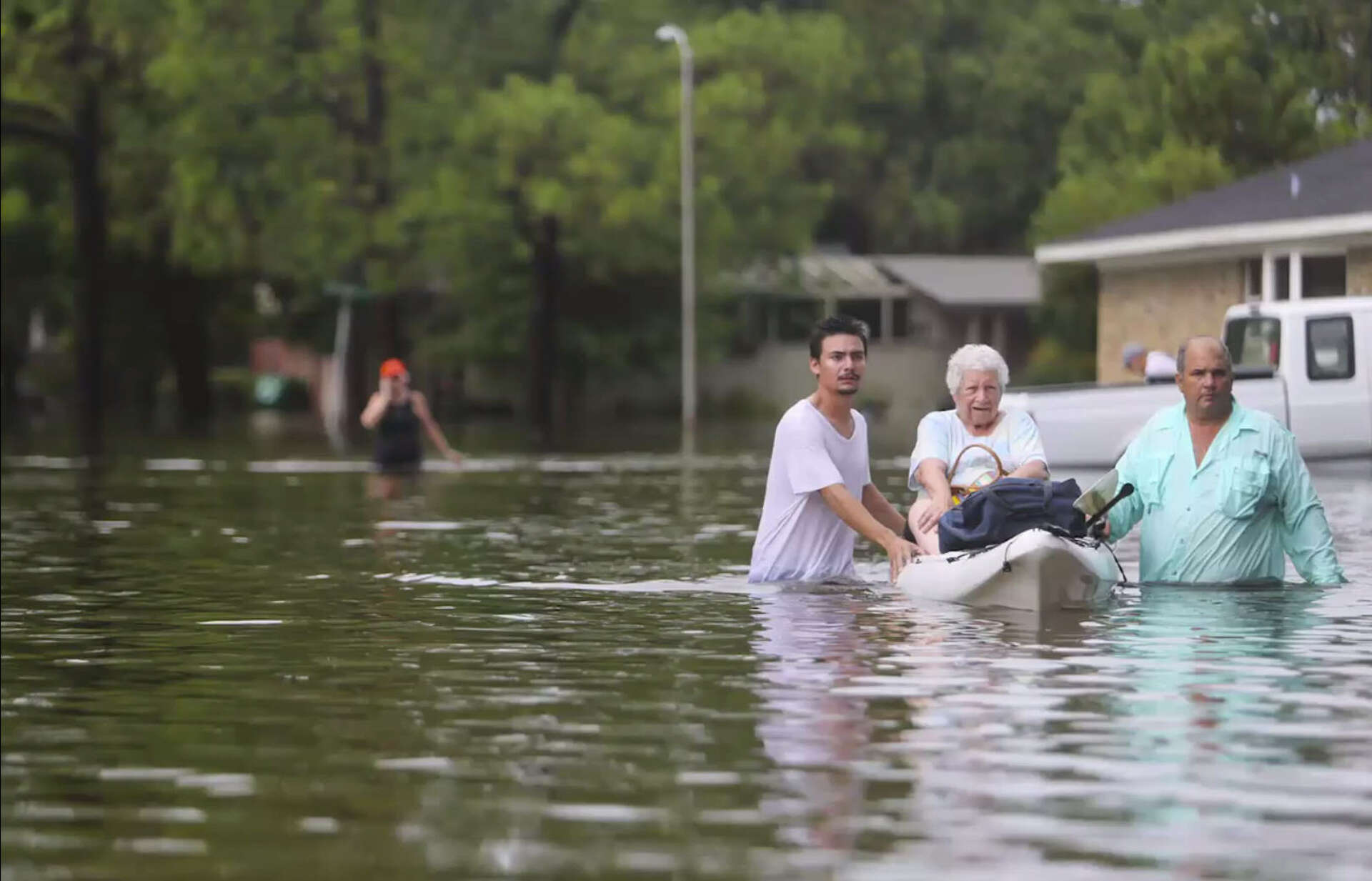 Staggering Meyerland before and after flooding pictures show what a ...