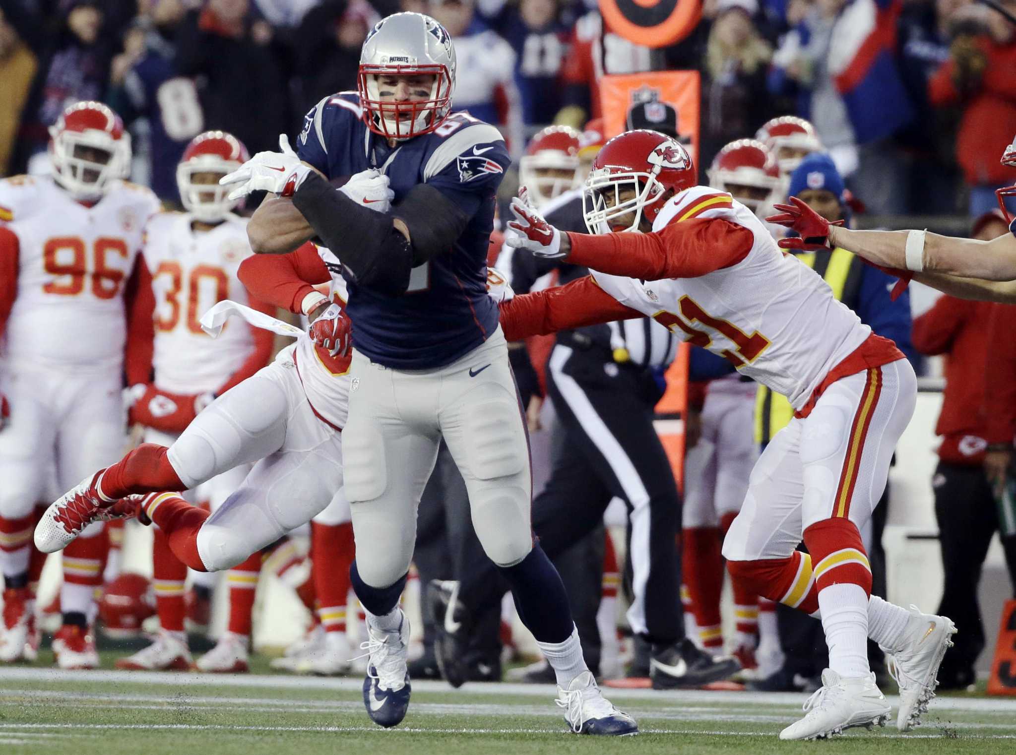 NBC aims to score growing audiences with NFL coverage