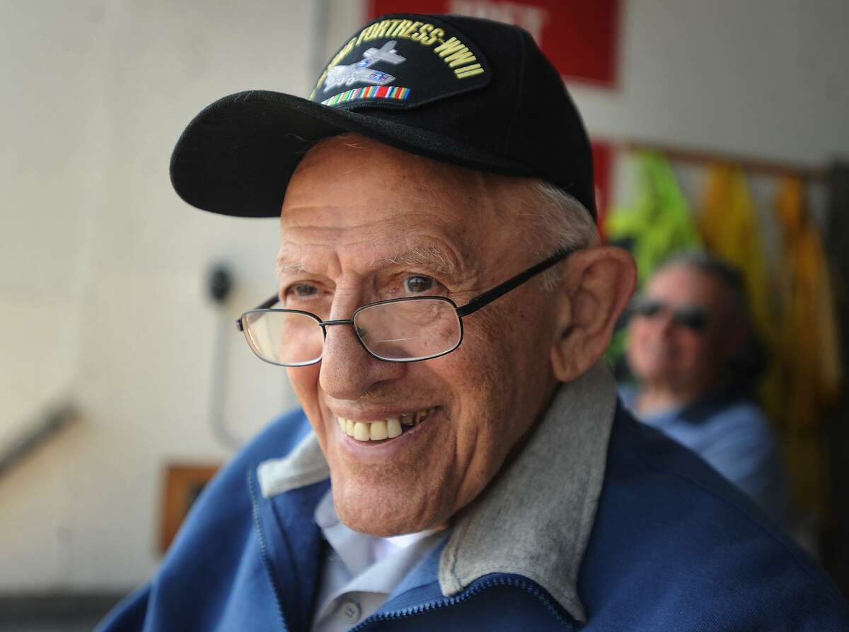 Historic warbirds visit Stratford