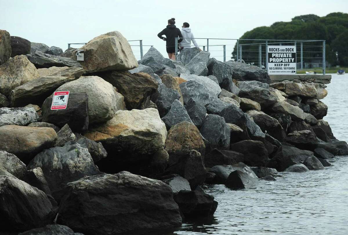 Dispute at Shady Beach over what's public and private