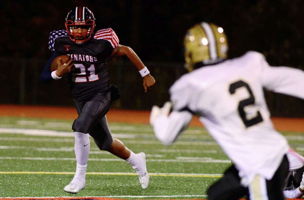McMahon football captains look to turn the program back around