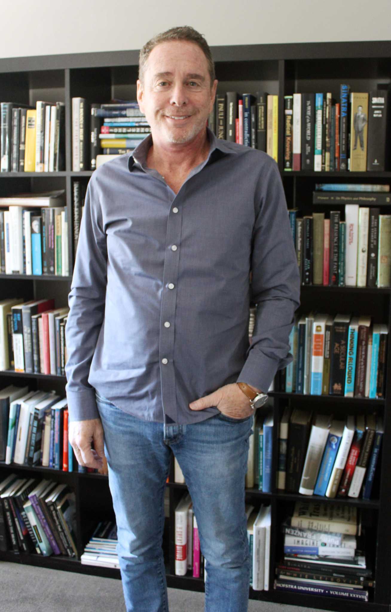 Chat with...Mel Schwartz, a psychotherapist who uses quantum physics to ...