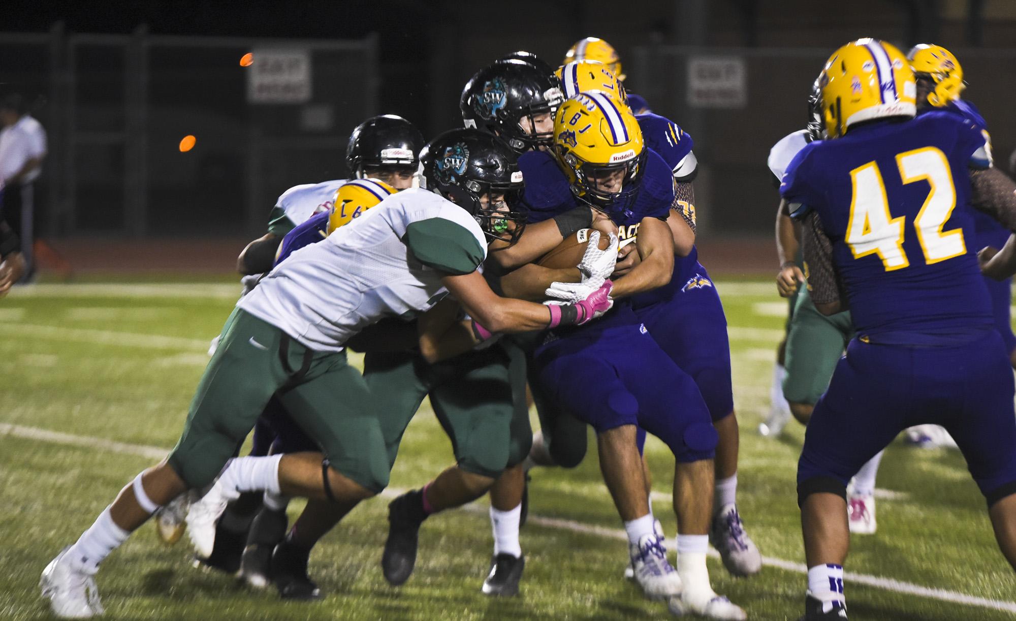 Wolves host familiar foe in Winn
