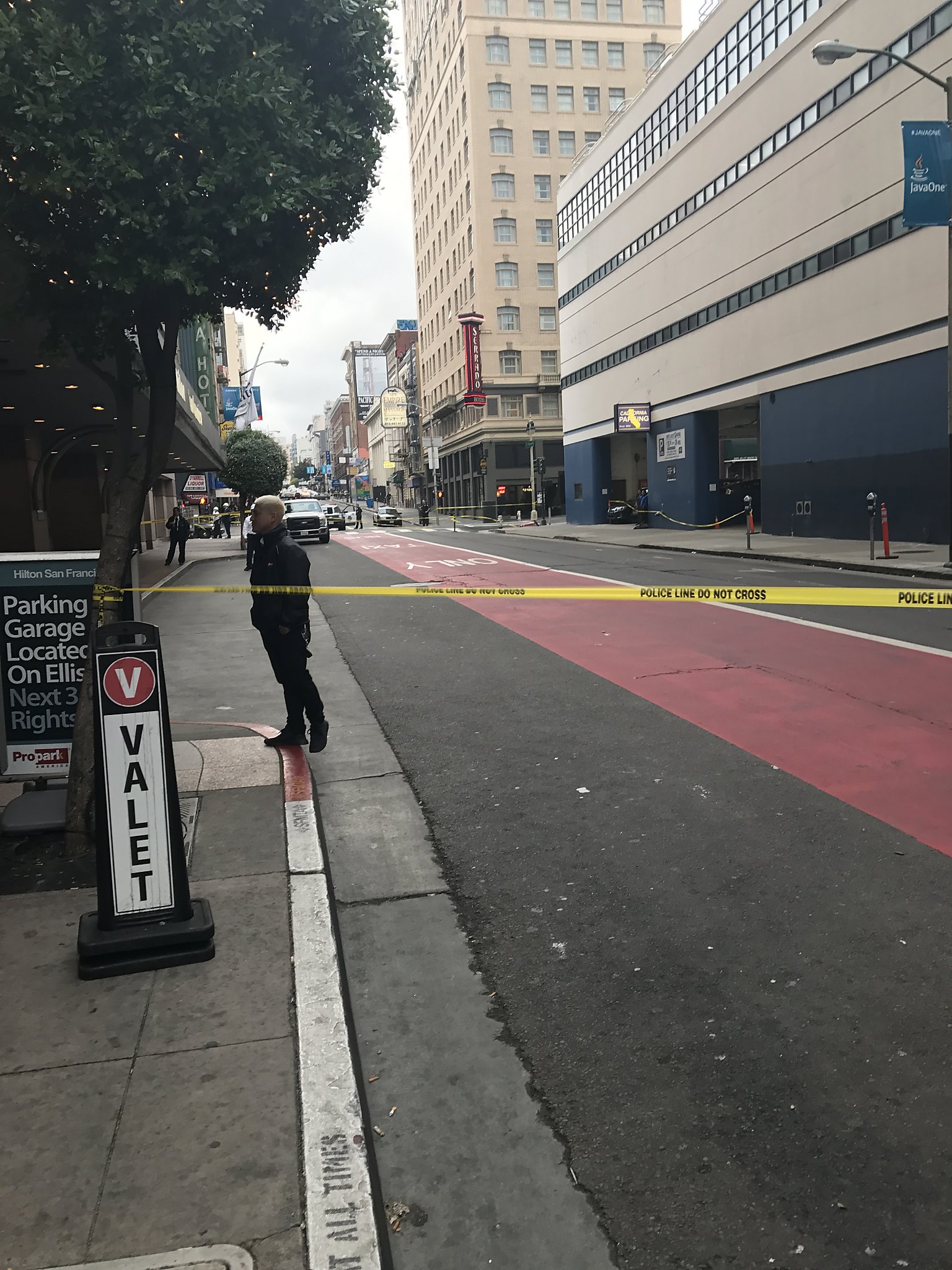 Dangling debris forces Union Square-area street closures