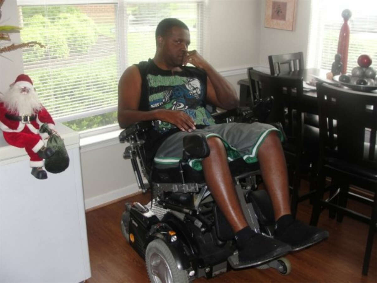 Army shooter kicked out of Order of Purple Heart